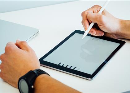 What is a vector format and why you need it - Free Logo Design